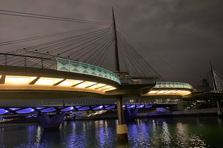 Qetaifan Pedestrian Bridges - An Engineering Elegance